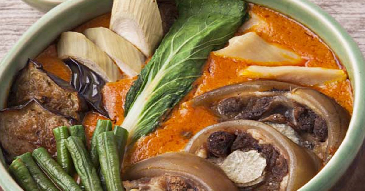 Kare-kare In Serye Restaurant & Cafe | TasteAtlas | Recommended ...