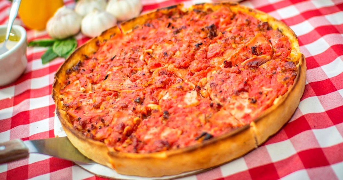 Chicago-style Deep Dish Pizza In Pizano’s Pizza | TasteAtlas ...