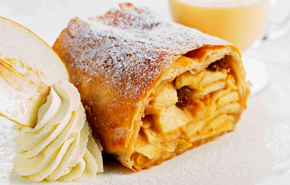 Where to Eat the Best Apfelstrudel in the World? | TasteAtlas