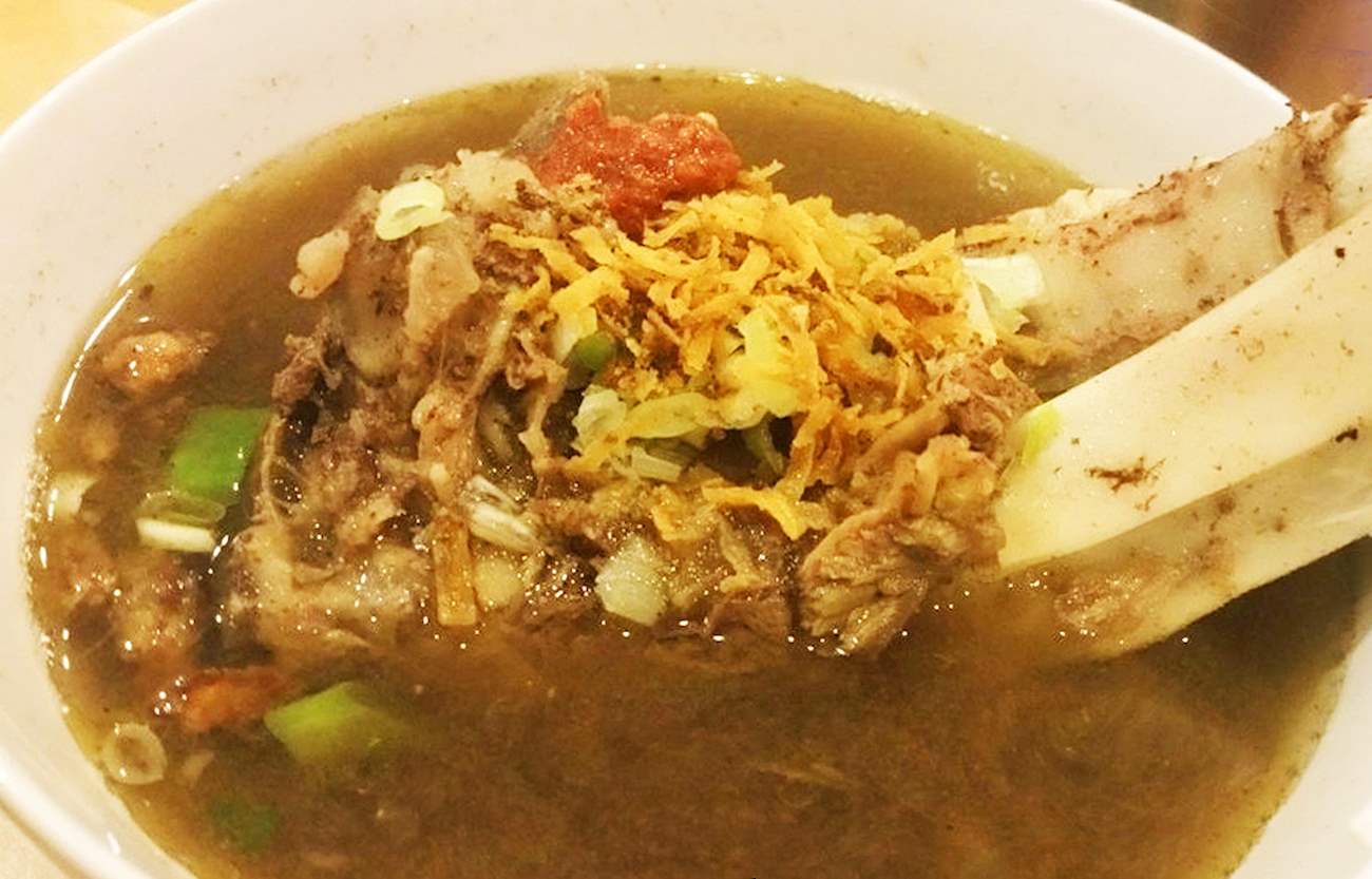 Mamink Daeng Tata | TasteAtlas | Recommended authentic restaurants