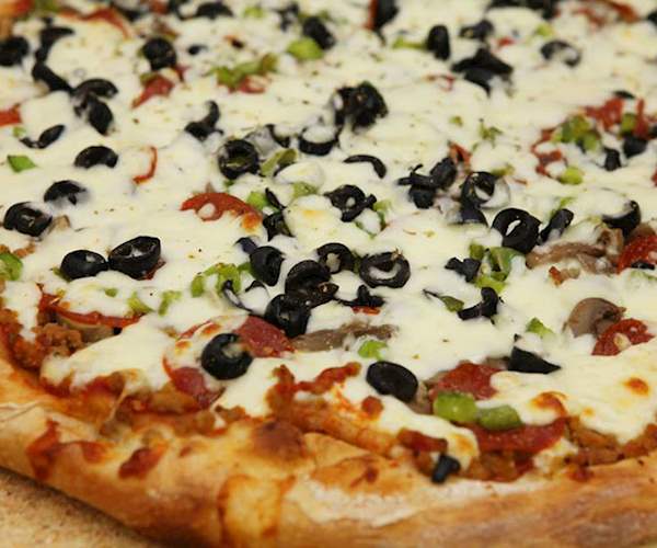 74 Pizza Varieties Ranked From the Worst To the Best - TasteAtlas