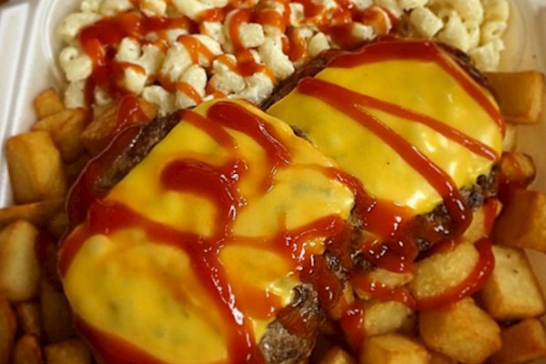 Where to Eat the Best Garbage Plate in the World? | TasteAtlas