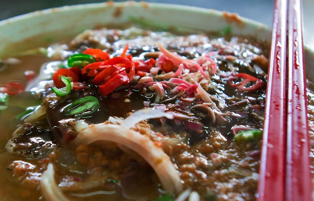 Assam Laksa | Traditional Noodle Soup From Penang, Malaysia