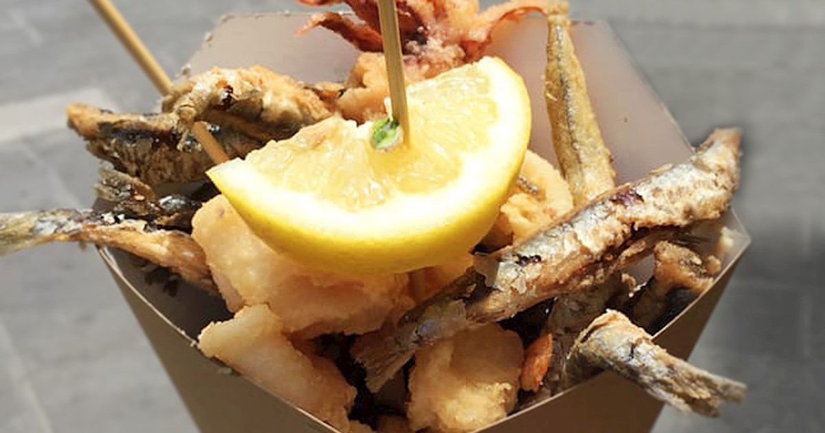 Fritto Misto di Pesce In Il Pescato Cucinato | TasteAtlas | Recommended ...