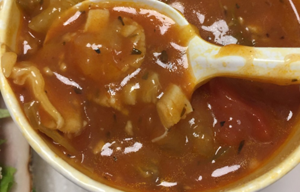 Manhattan Clam Chowder | Traditional Seafood Soup From New York City ...