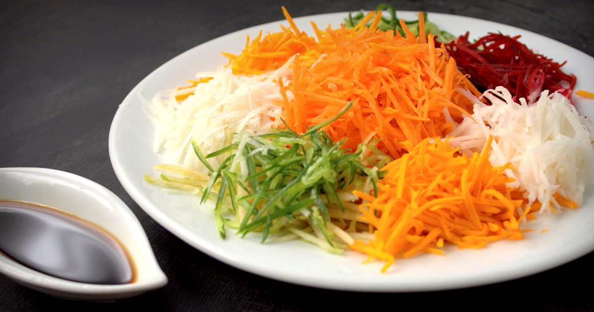 Yusheng | Traditional Salad From China, East Asia