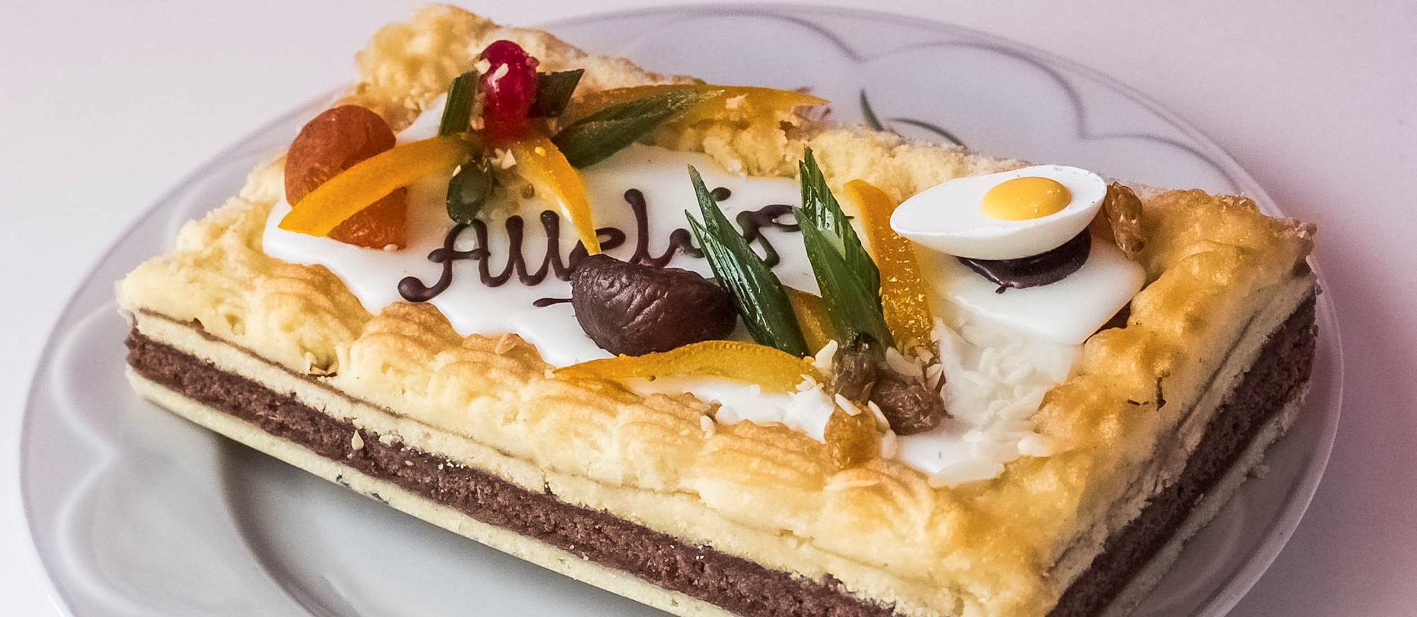 Where to Eat the Best Mazurek in the World? | TasteAtlas