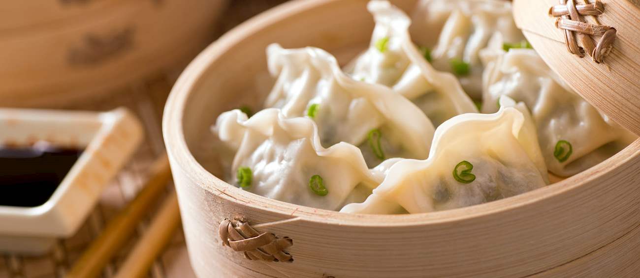 Dim Sum | Traditional Assorted Small Dishes or Ritual From Guangdong ...