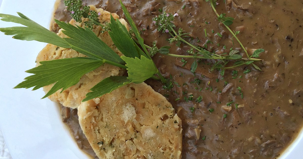 Beuschel | Traditional Stew From Vienna, Austria