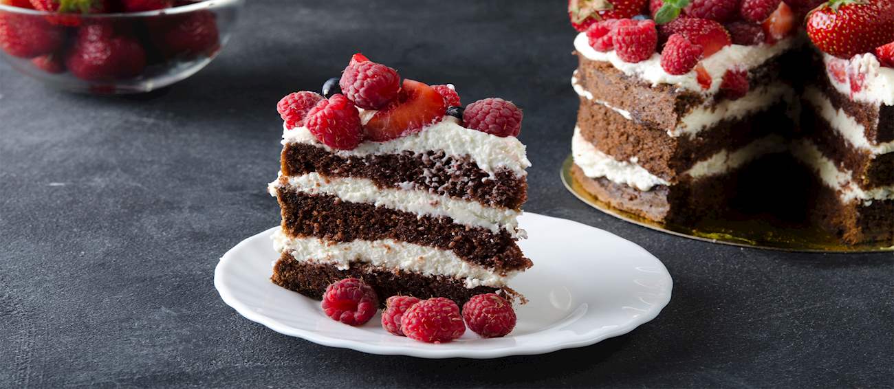 Lagkage | Traditional Cake From Denmark