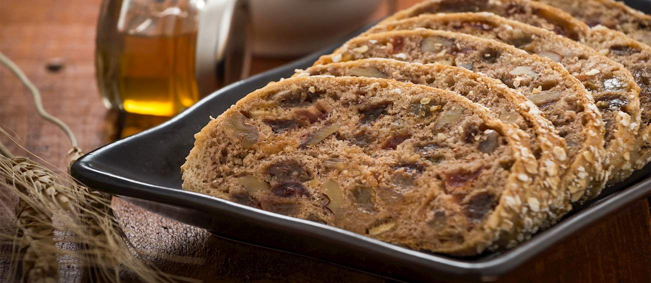 Bara Brith Authentic Recipe | TasteAtlas