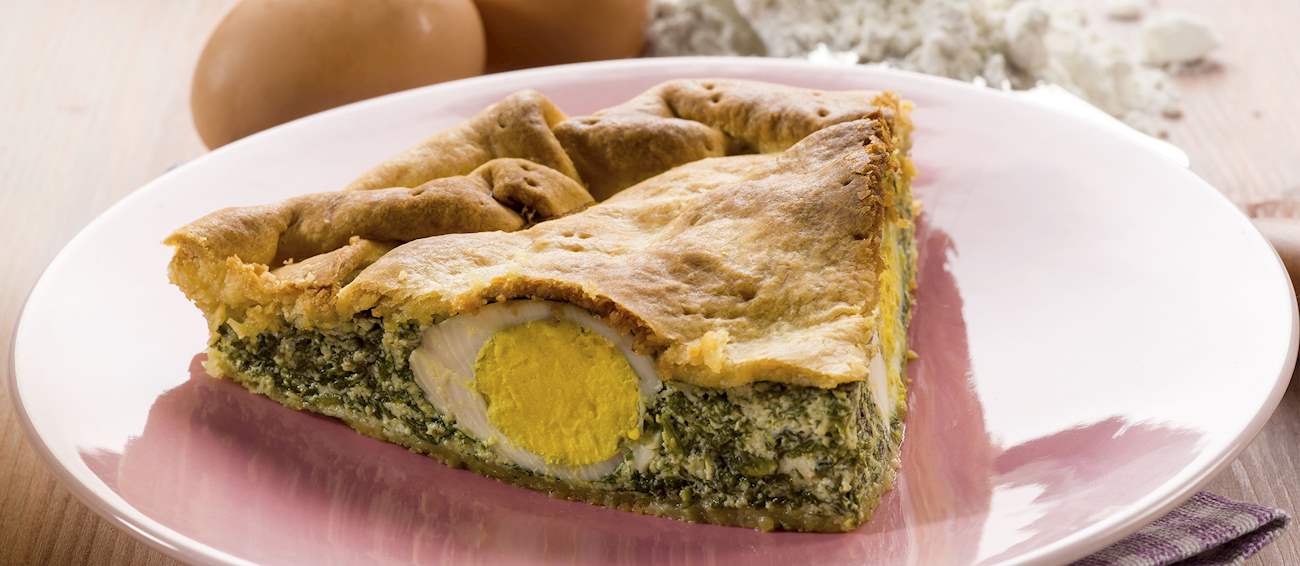 4 Best Rated Italian Pies - TasteAtlas