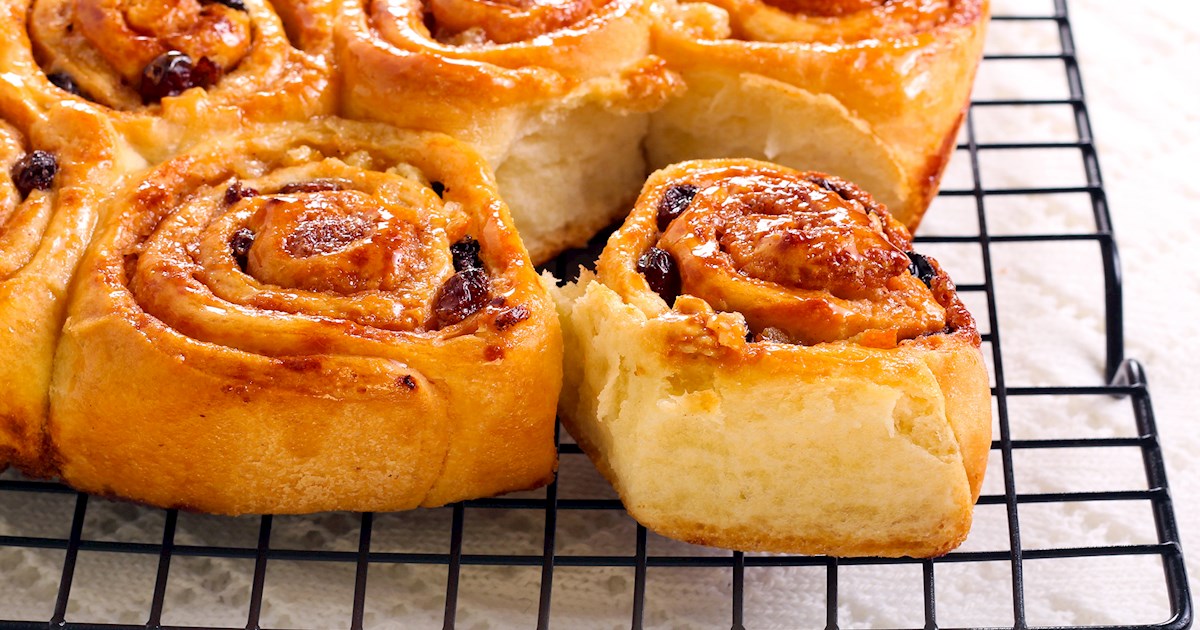 Chelsea Bun | Traditional Sweet Bread From London, United Kingdom