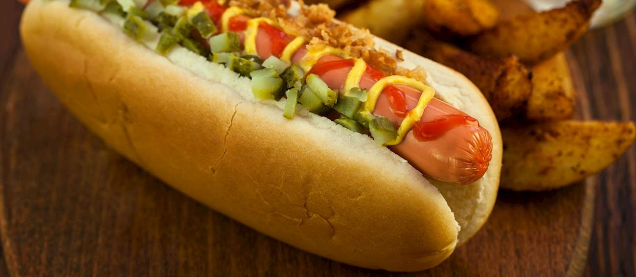 Hot Dog | Traditional Hot Dog From New York City, United States of America