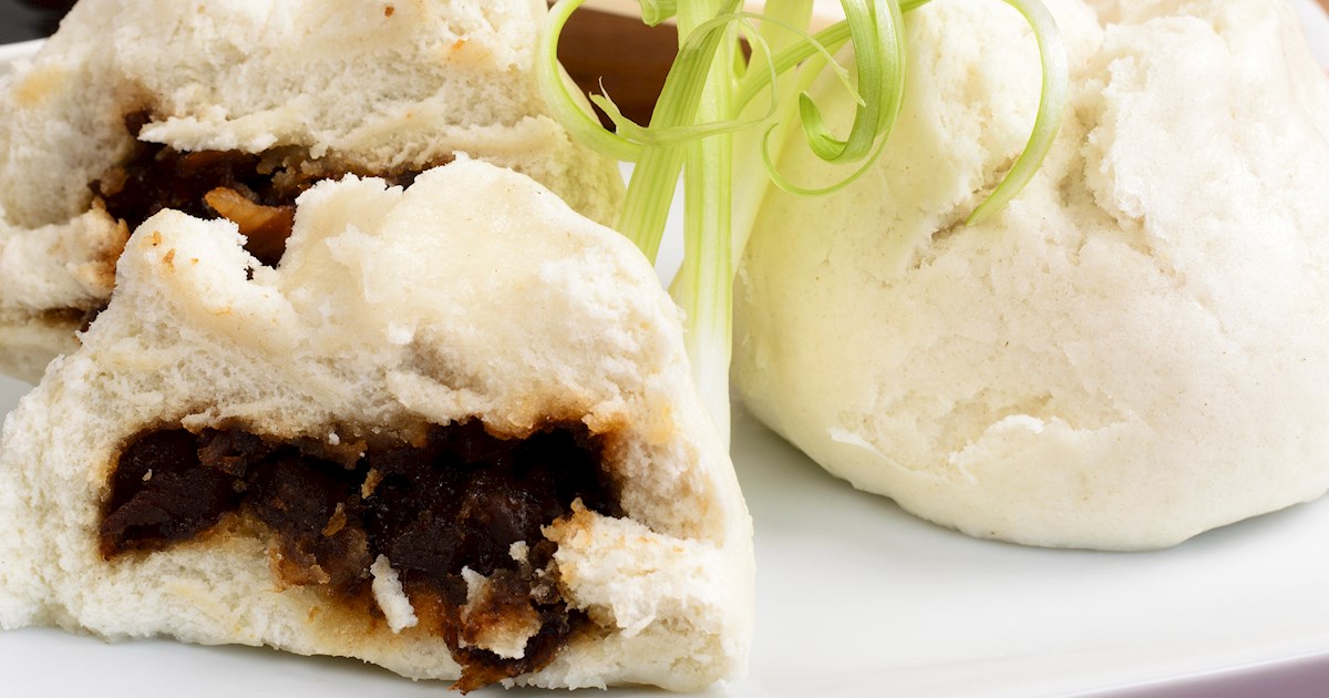 Chāshāo Bāo Cha Siu Bao Authentic Recipe | TasteAtlas