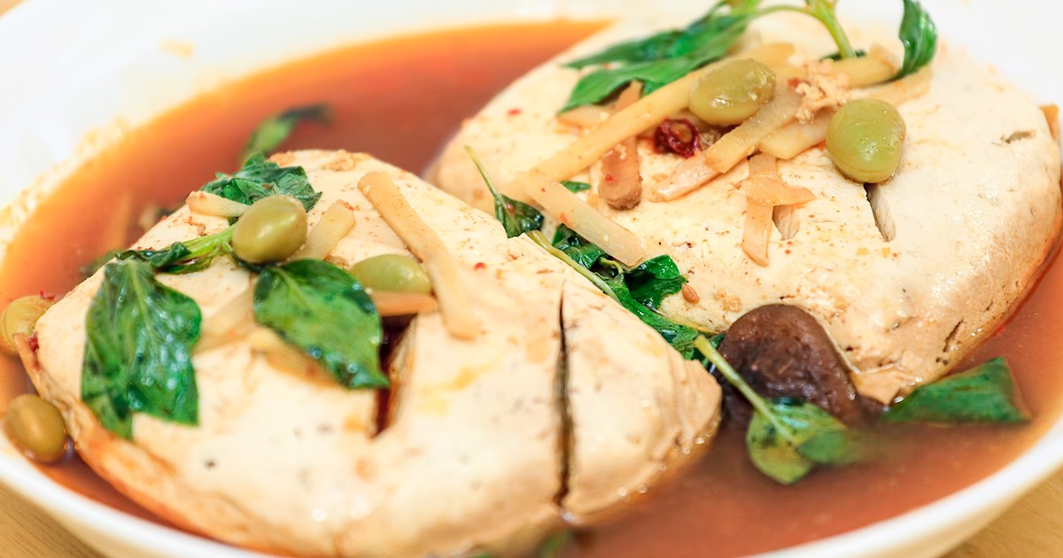 Chòu Dòufu | Traditional Snack From China, East Asia