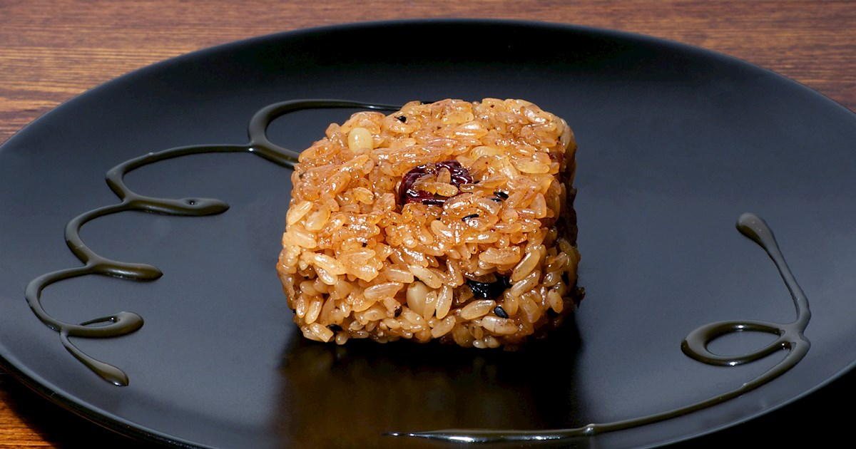 Yaksik | Traditional Dessert From South Korea, East Asia