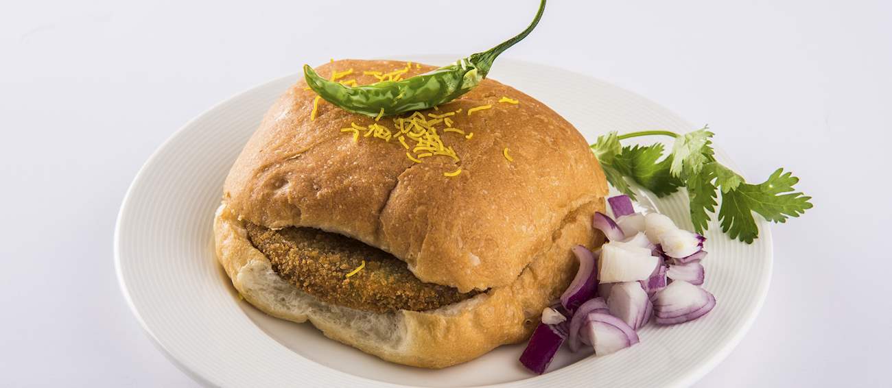 Vada Pav | Traditional Sandwich From Mumbai, India