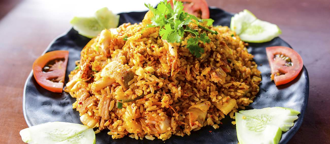 Kimchi Bokkeumbap | Traditional Rice Dish From South Korea