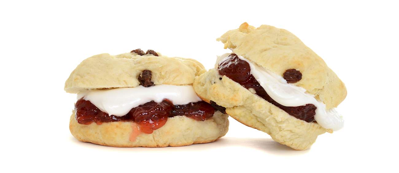 11 Best Sweet Breads in England - TasteAtlas