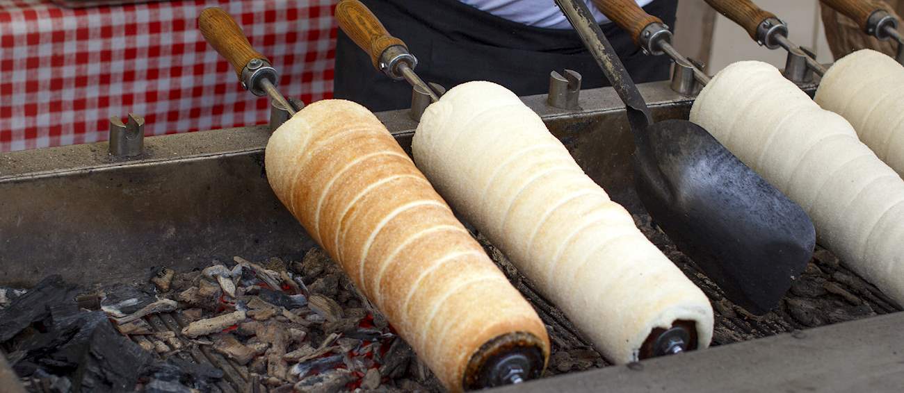 Kürtőskalács | Traditional Sweet Pastry From Hungary, Central Europe