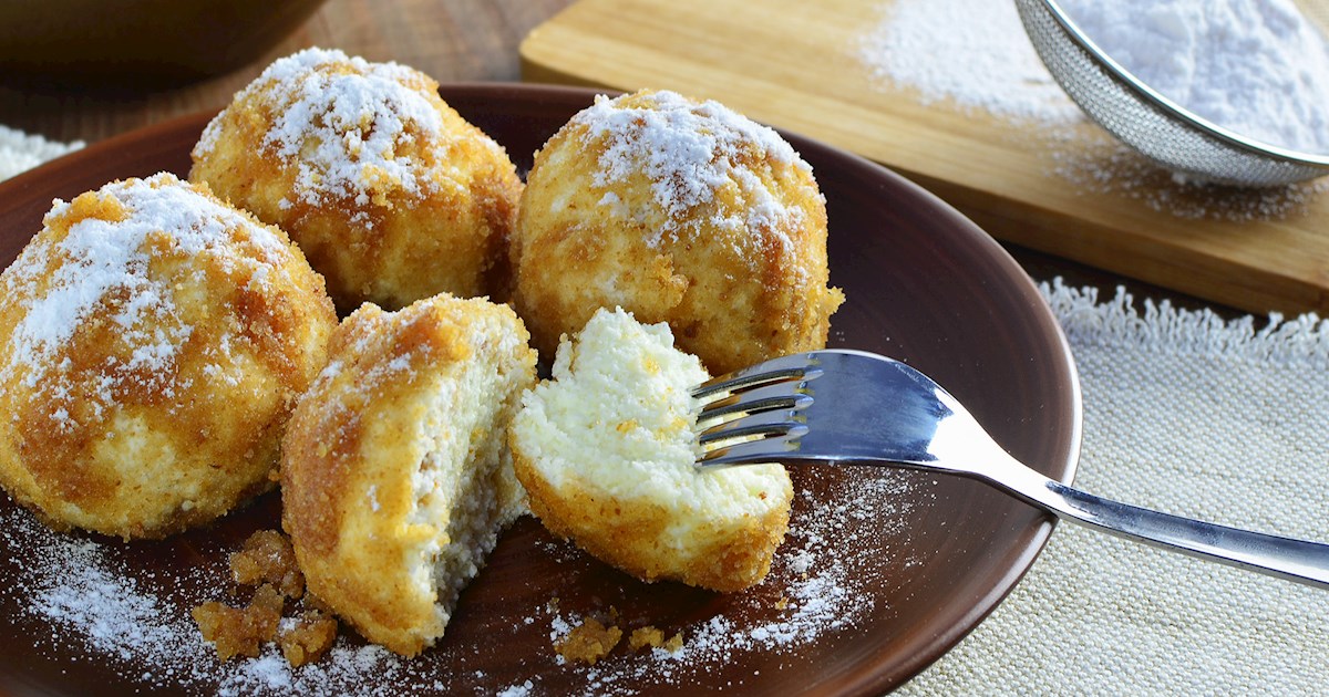 Túrógombóc | Traditional Dumplings From Hungary, Central Europe