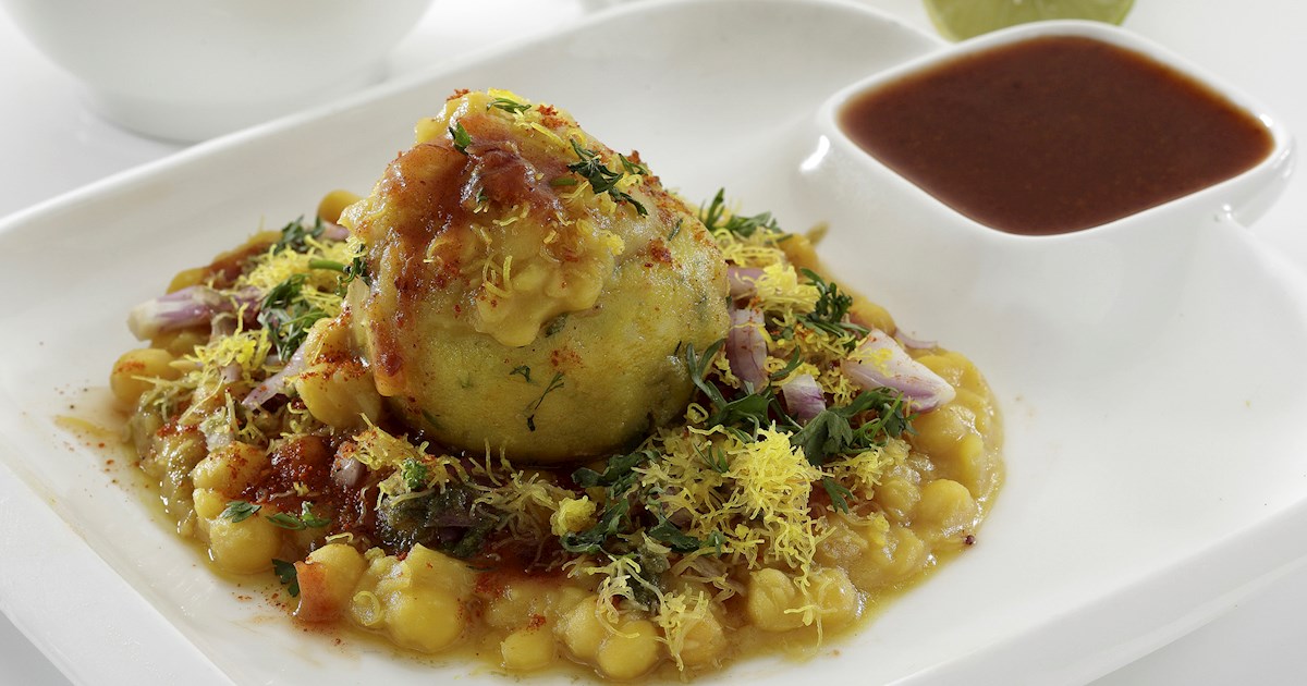 Ragda Pattice | Traditional Street Food From Mumbai, India