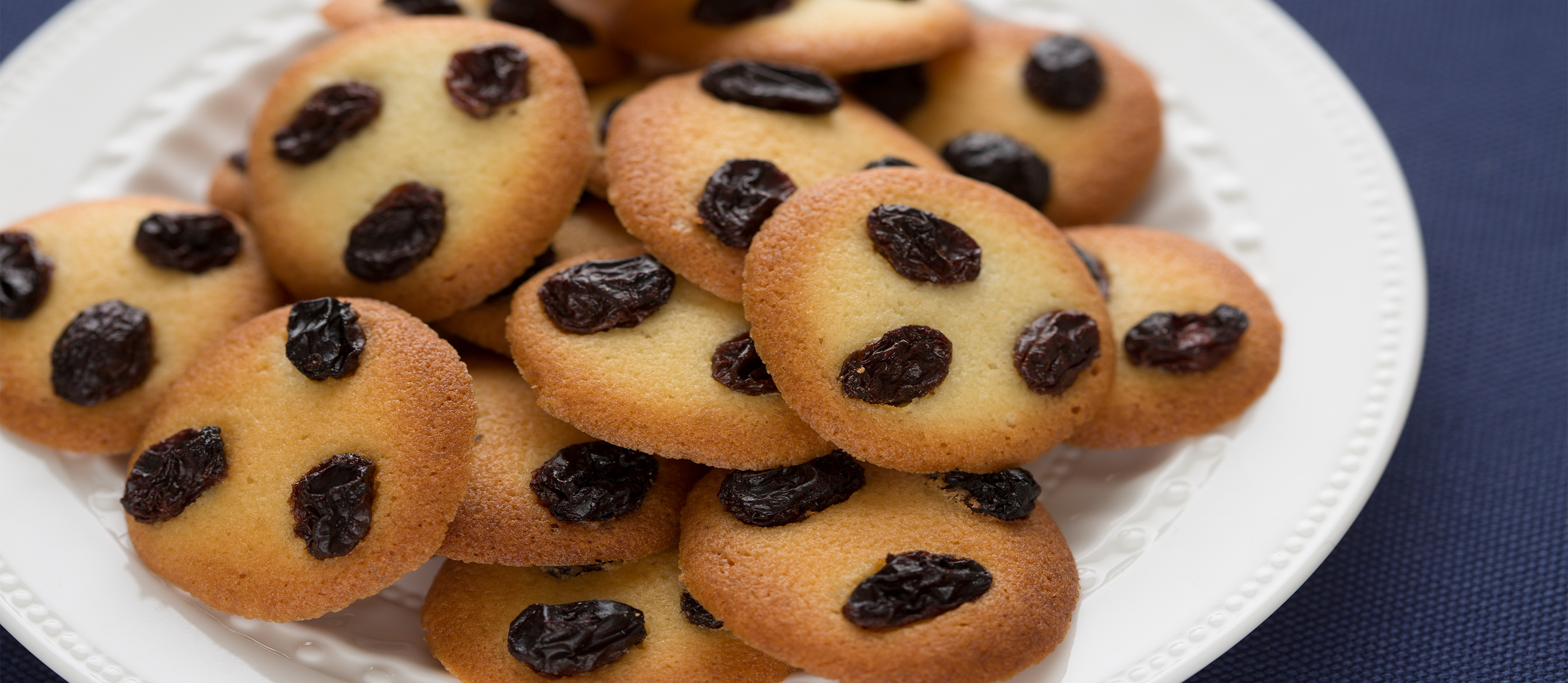 Palets de Dames | Traditional Cookie From Nord, France | TasteAtlas