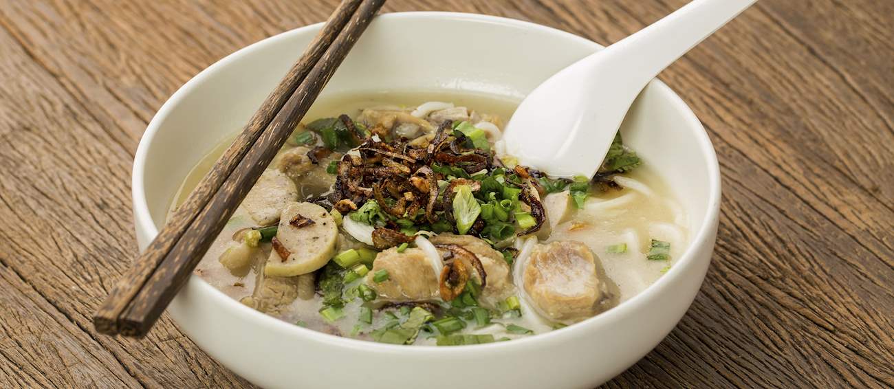 Pho | Traditional Noodle Soup From Vietnam, Southeast Asia