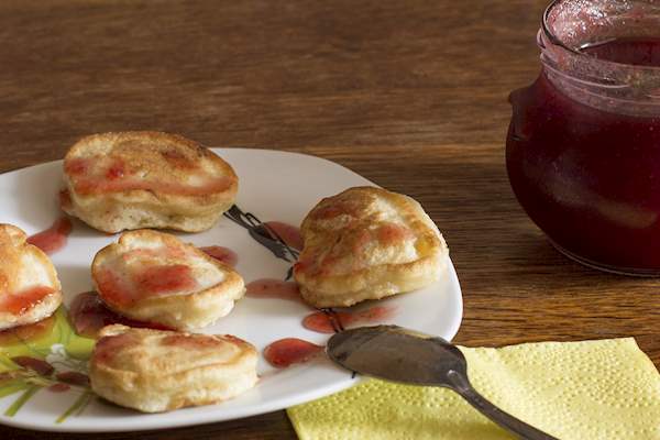 Oladyi | Traditional Pancake From Russia, Eastern Europe