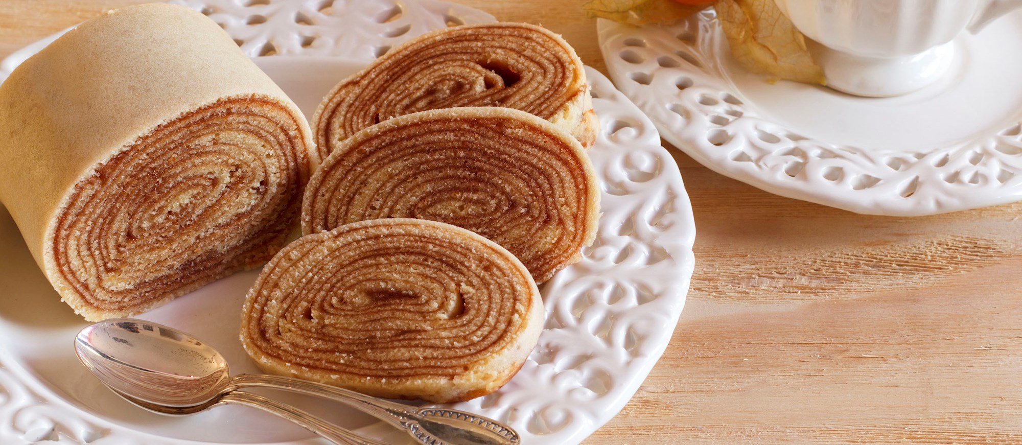 Where to Eat the Best Bolo de Rolo in the World? | TasteAtlas