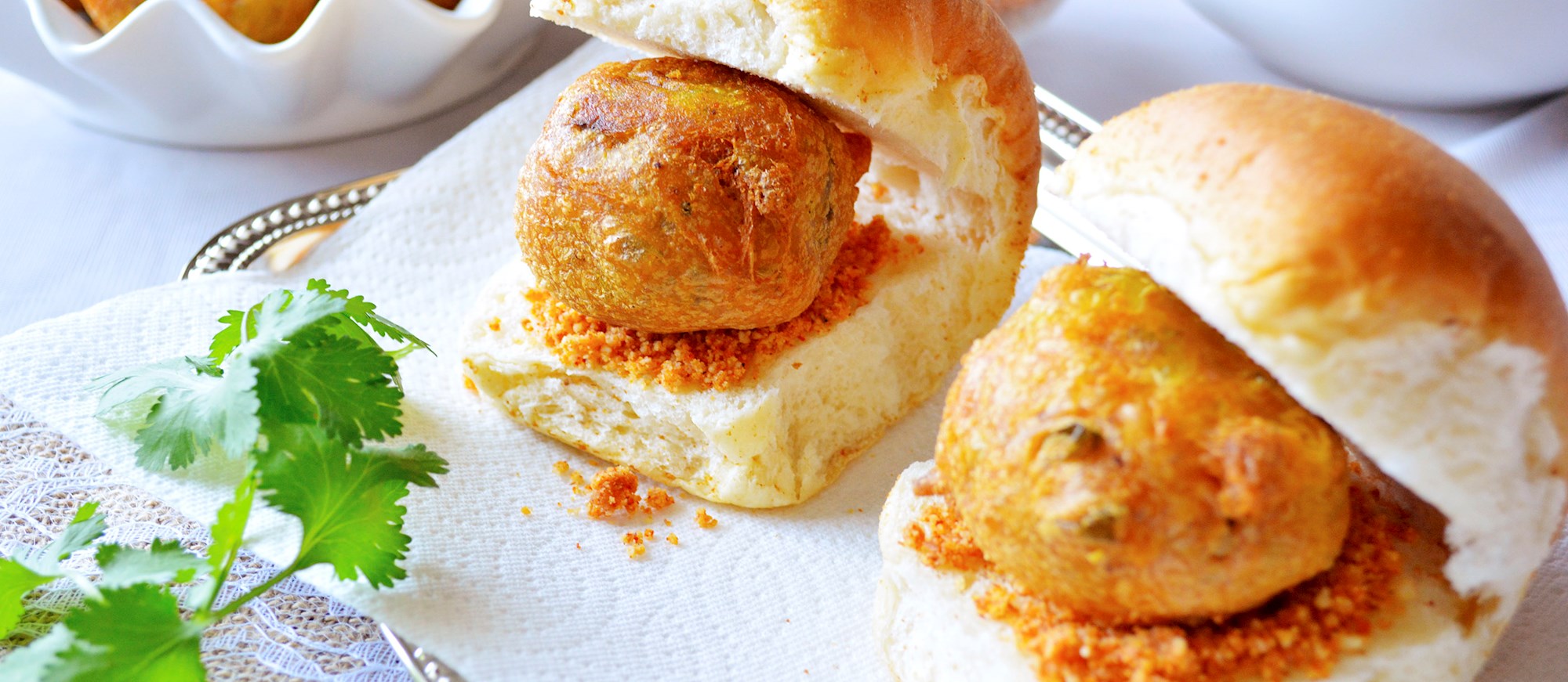 Where to Eat the Best Vada Pav in the World? | TasteAtlas