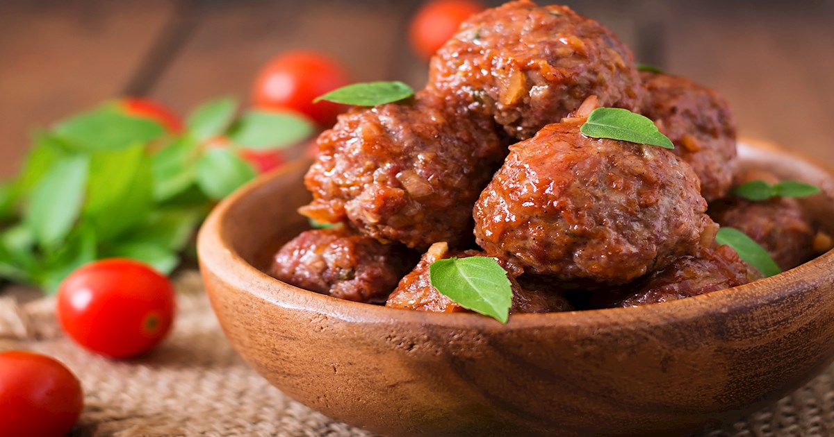 Bola-bola | Traditional Meatballs From Philippines, Southeast Asia