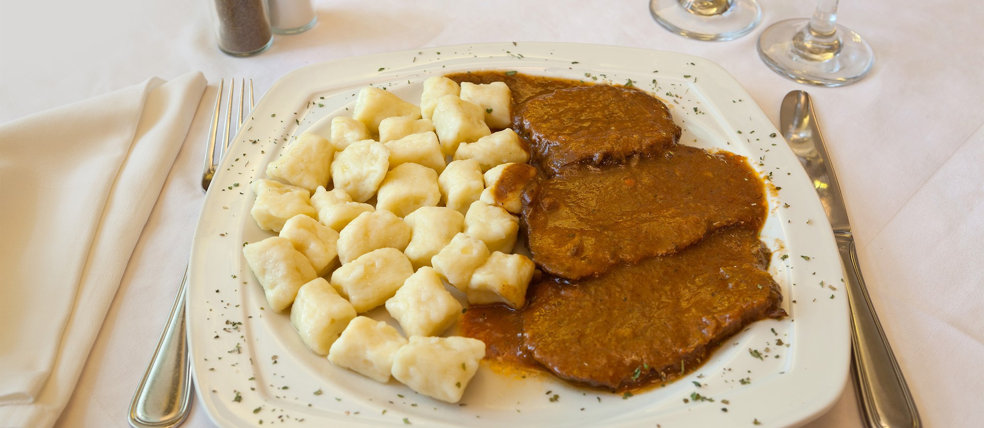 Where to Eat the Best Dalmatinska Pašticada in the World? | TasteAtlas