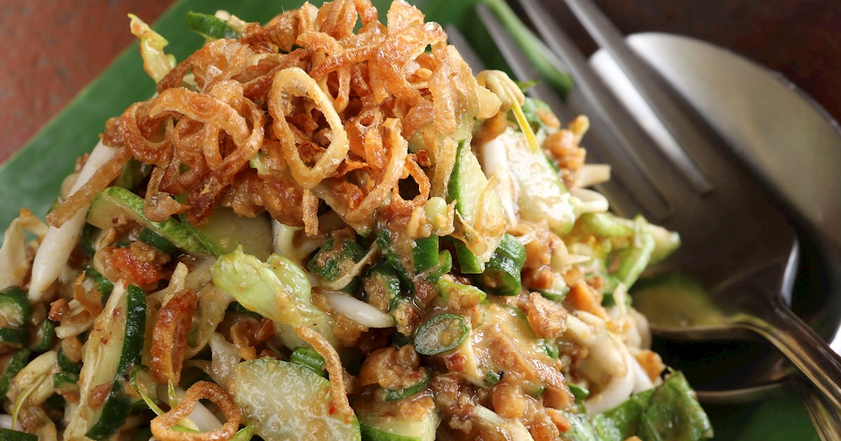 Karedok | Traditional Salad From West Java, Indonesia