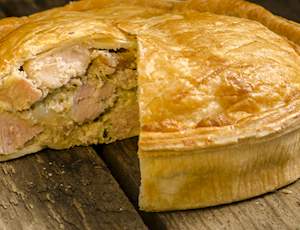 What to Eat in Manchester | Manchester Local Food | TasteAtlas