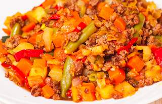 Afritada | Traditional Stew From Philippines, Southeast Asia | TasteAtlas