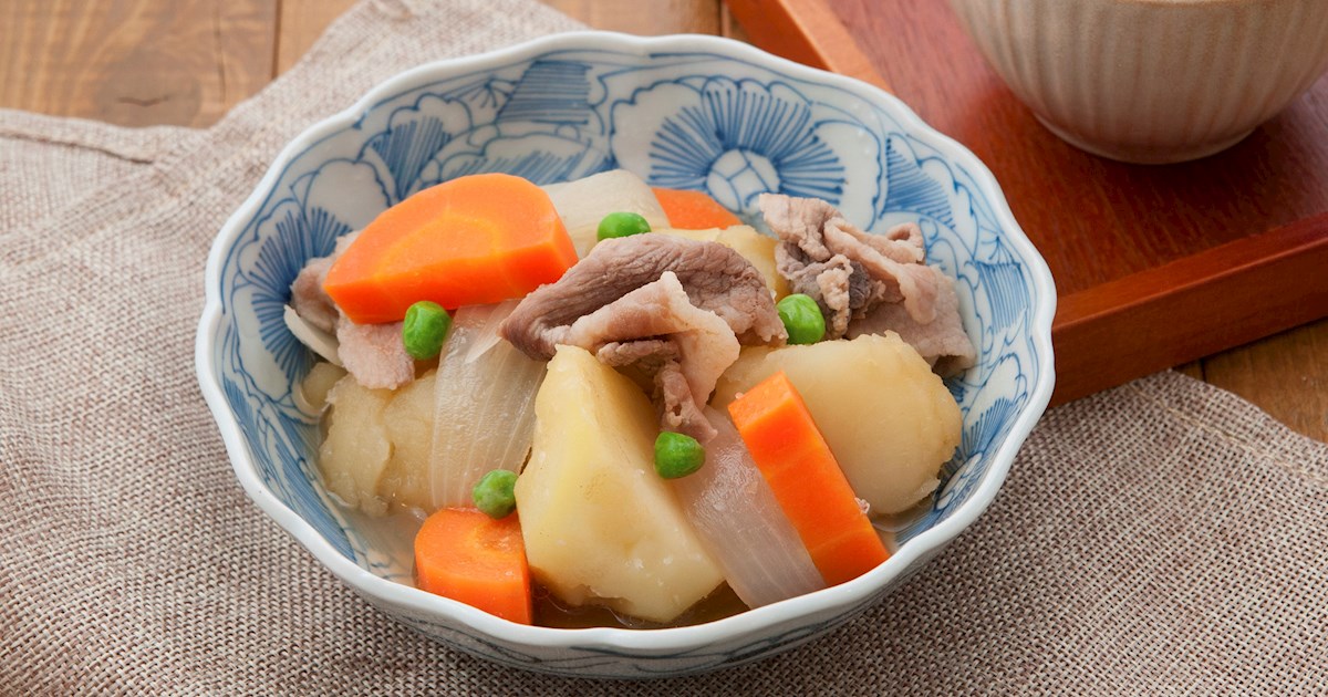 Nikujaga | Traditional Stew From Japan