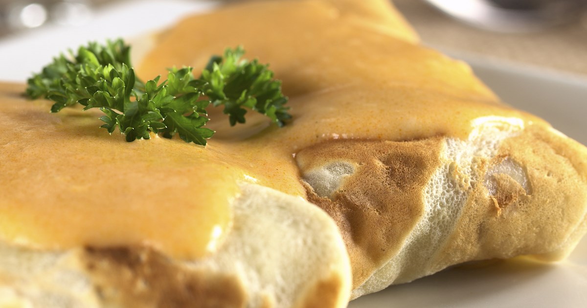Palacsinta Authentic Recipe | TasteAtlas