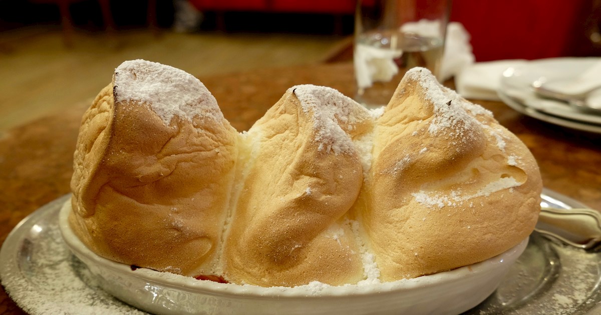 Salzburger Nockerl Authentic Recipe | TasteAtlas
