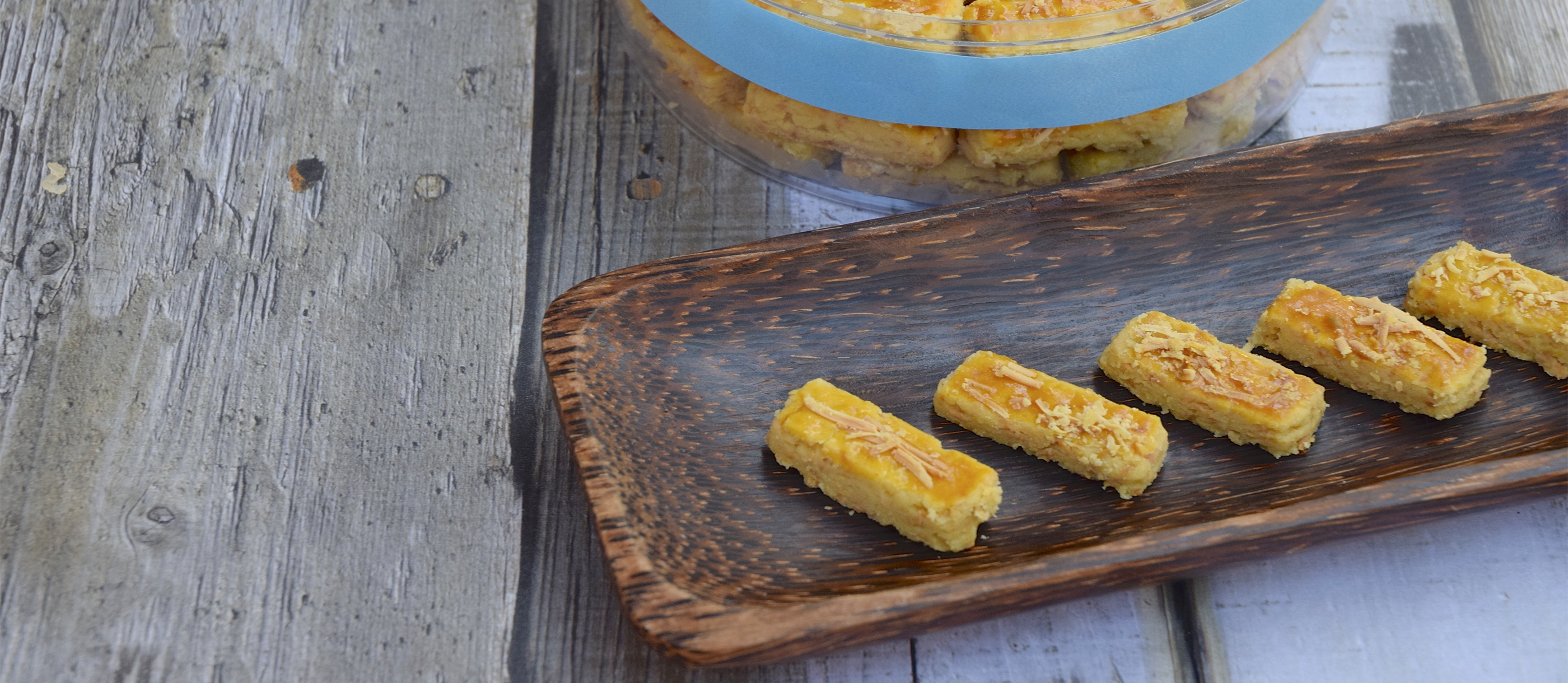 10 Worst Rated Dutch Desserts - TasteAtlas