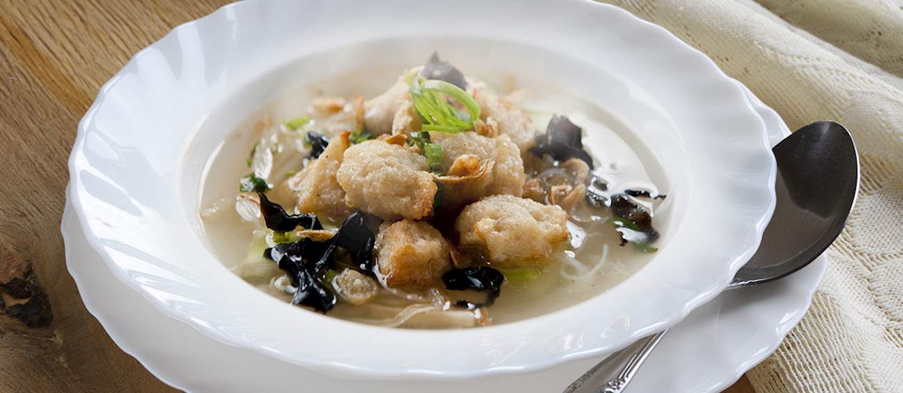 Tekwan | Traditional Fish Soup From Palembang, Indonesia