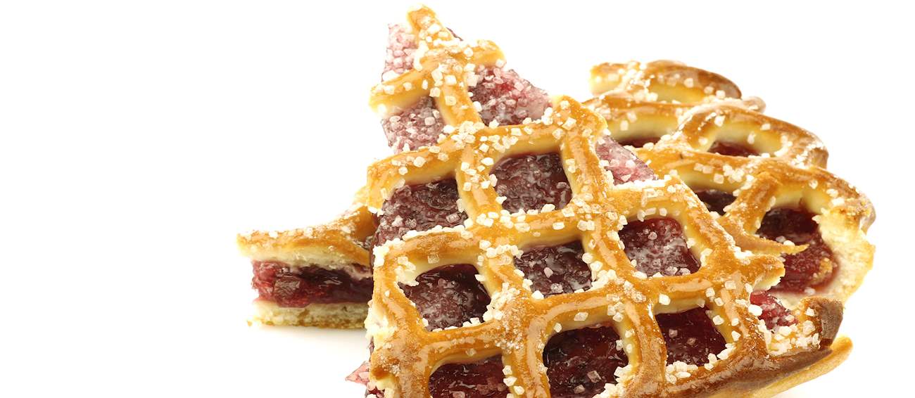 Vlaai | Traditional Sweet Pie From Limburg, Netherlands