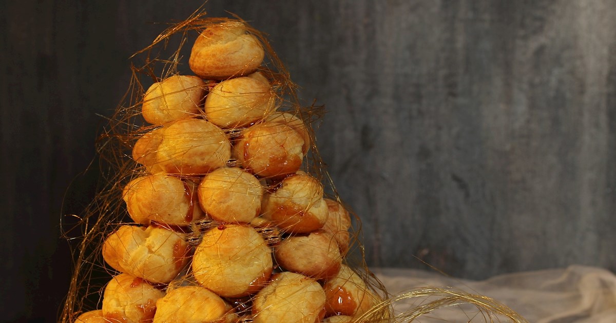 Croquembouche | Traditional Sweet Pastry From France, Western Europe
