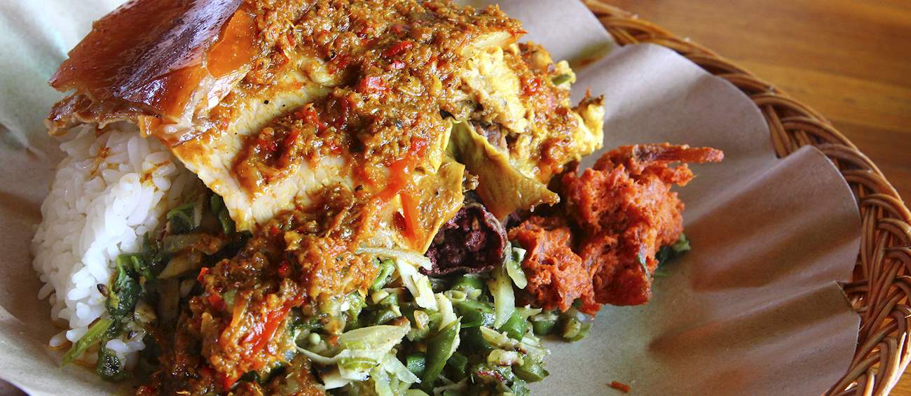 Babi Guling Traditional Pork Dish From Bali Indonesia babi-guling-traditional-pork-dish-from-bali-indonesia