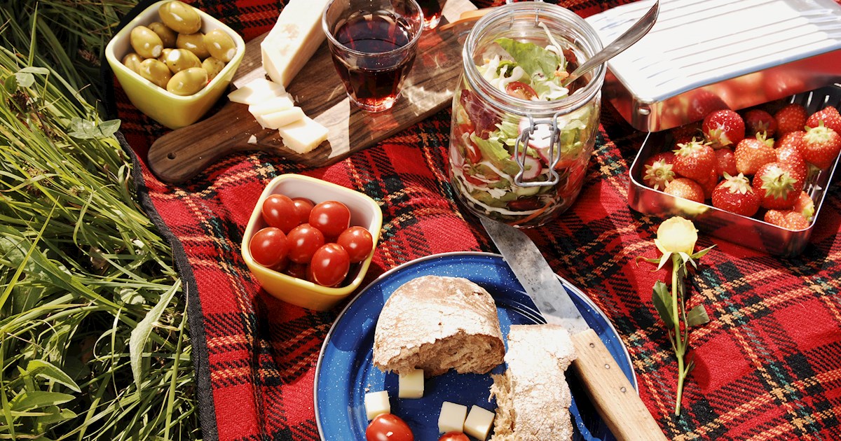 Merienda | Traditional Assorted Small Dishes or Ritual From Spain ...