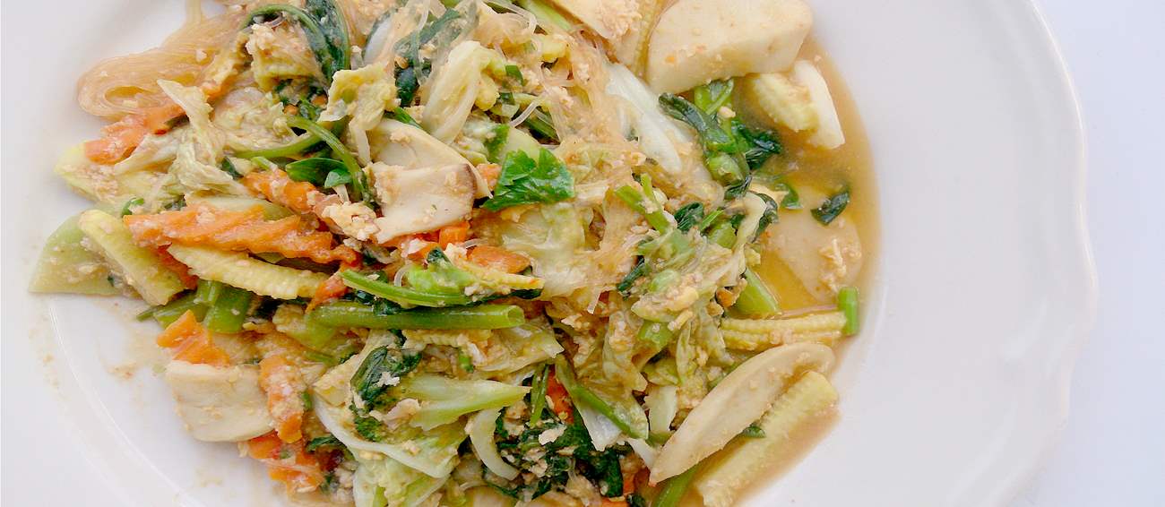 Suki Haeng | Traditional Noodle Dish From Thailand, Southeast Asia