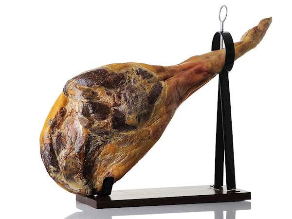 16 Best Cured Hams in Italy - TasteAtlas