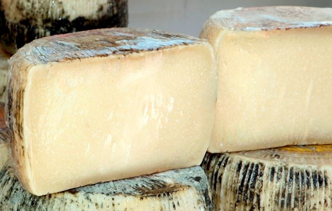 Greek Cheeses: 36 Cheese Types in Greece | TasteAtlas