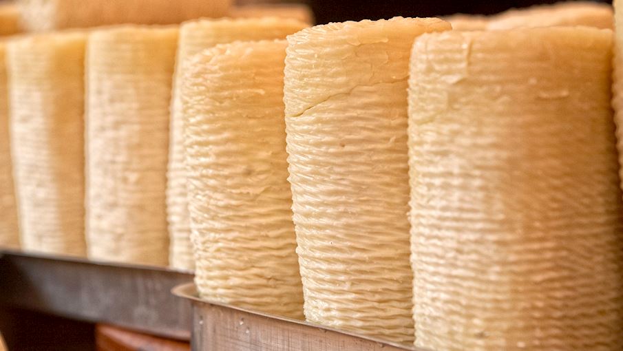 7 Best Rated Greek Semi-hard Cheeses - TasteAtlas